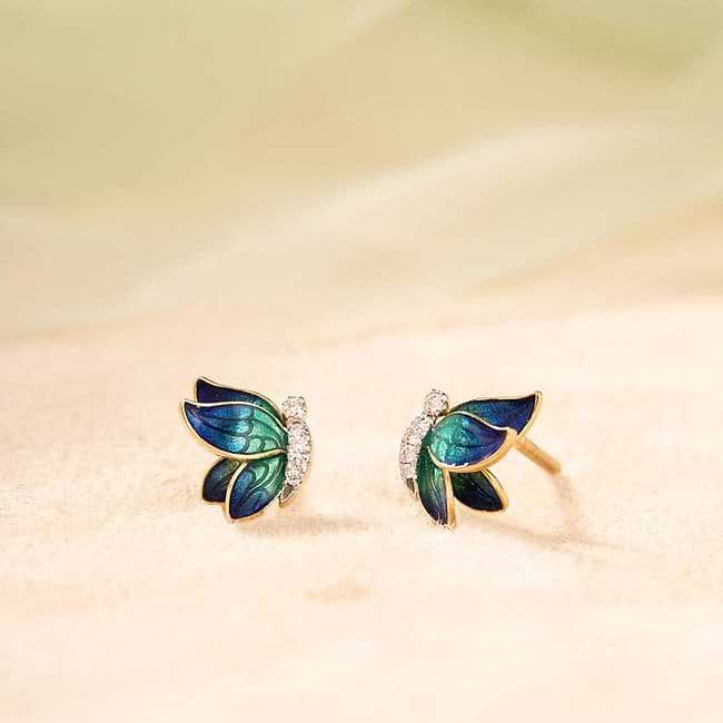 Caratlane blue sapphire earrings store