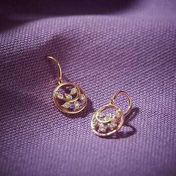 Shop Hailey Diamond Drop Earrings Online - CaratLane US